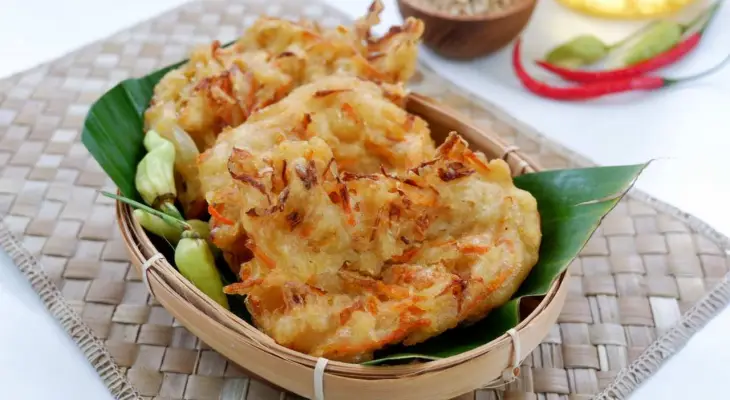 Rows of the Most Popular Indonesian Traditional Snacks, Taste Atlas Version