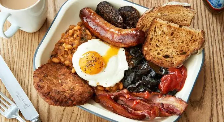 Get to know the difference between brunch and lunch